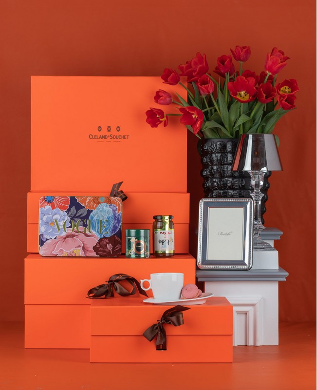 Vouge Afternoon Tea Treats Luxury Gift B...